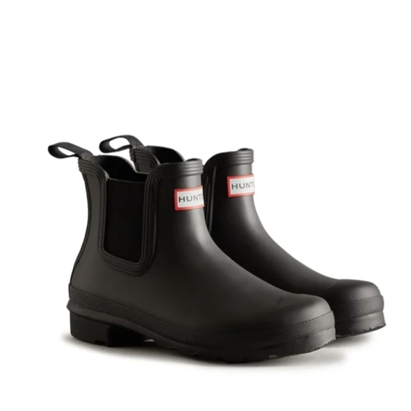 Hunter | Shoes | Hunter Chelsea Boots In Black | Poshmark